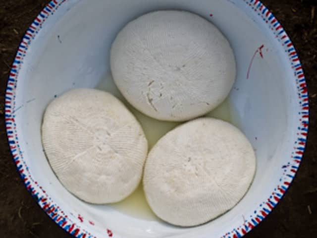 Wagashi Cheese Production in Northern Benin on Vimeo