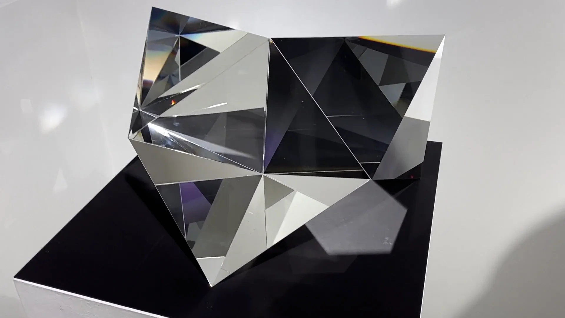 Stepan Pala - Growth 2 on Vimeo