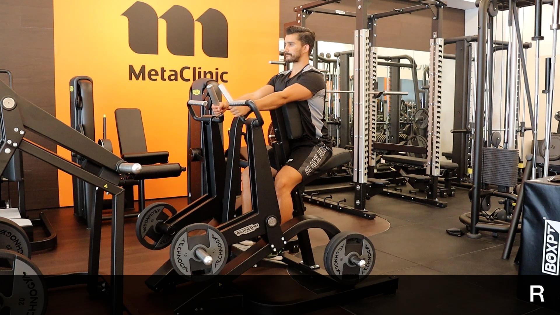 Remada na máquina unilateral on Vimeo