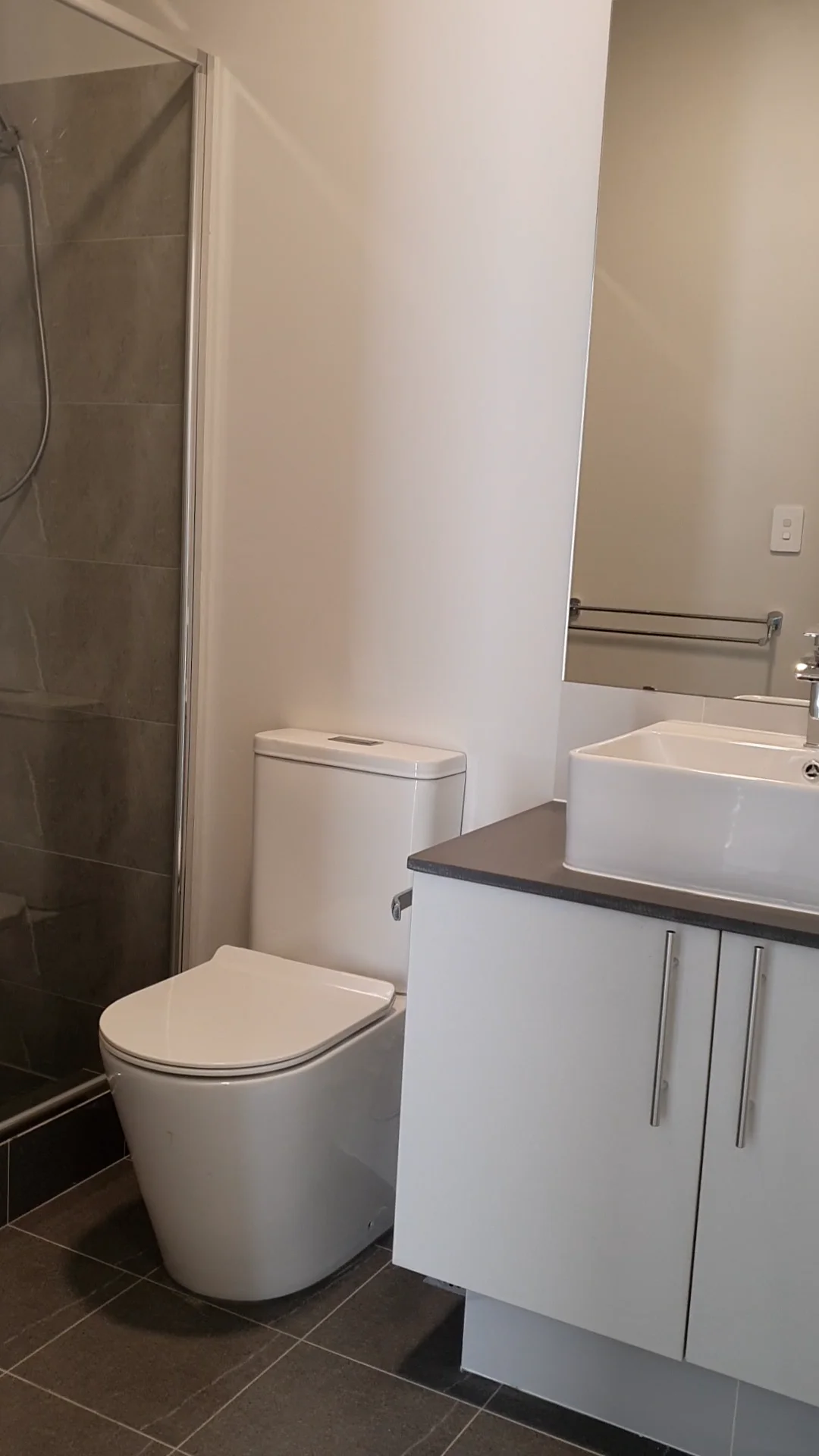 bathroom on Vimeo