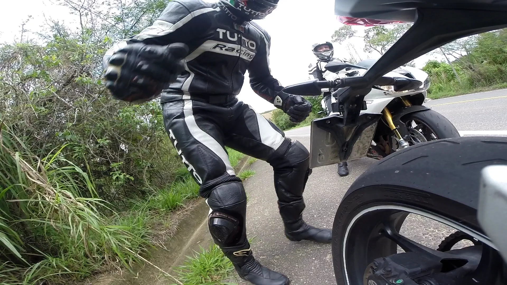 Rolê Triumph Street Triple, Triumph Daytona e Panigale 959 - Jambeiro ...