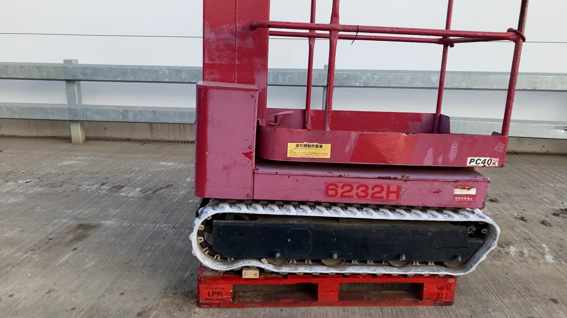 Smac PC40-3 Tracked Access Platform-Leeds October 21 on Vimeo