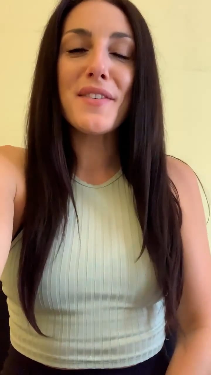 Review from Sophia on Vimeo