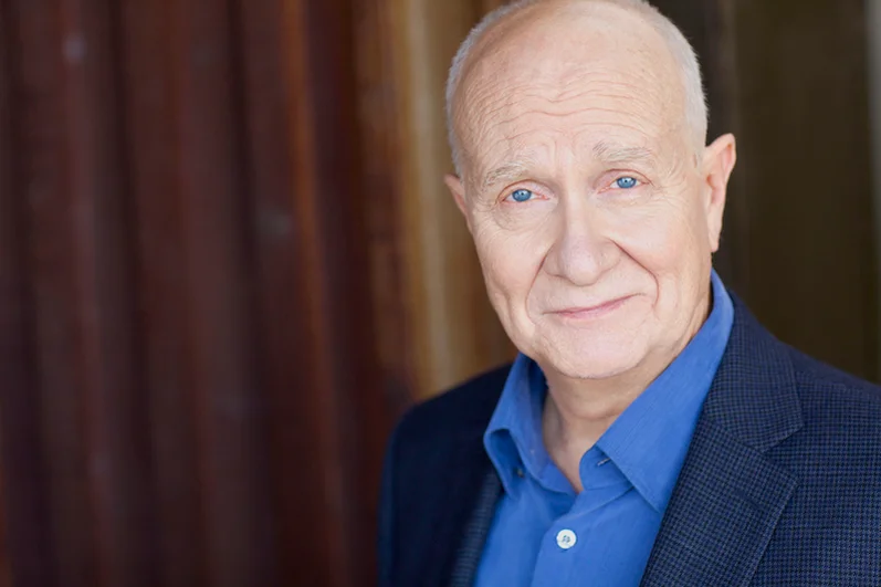 Richard Henzel as Ernie Keebler