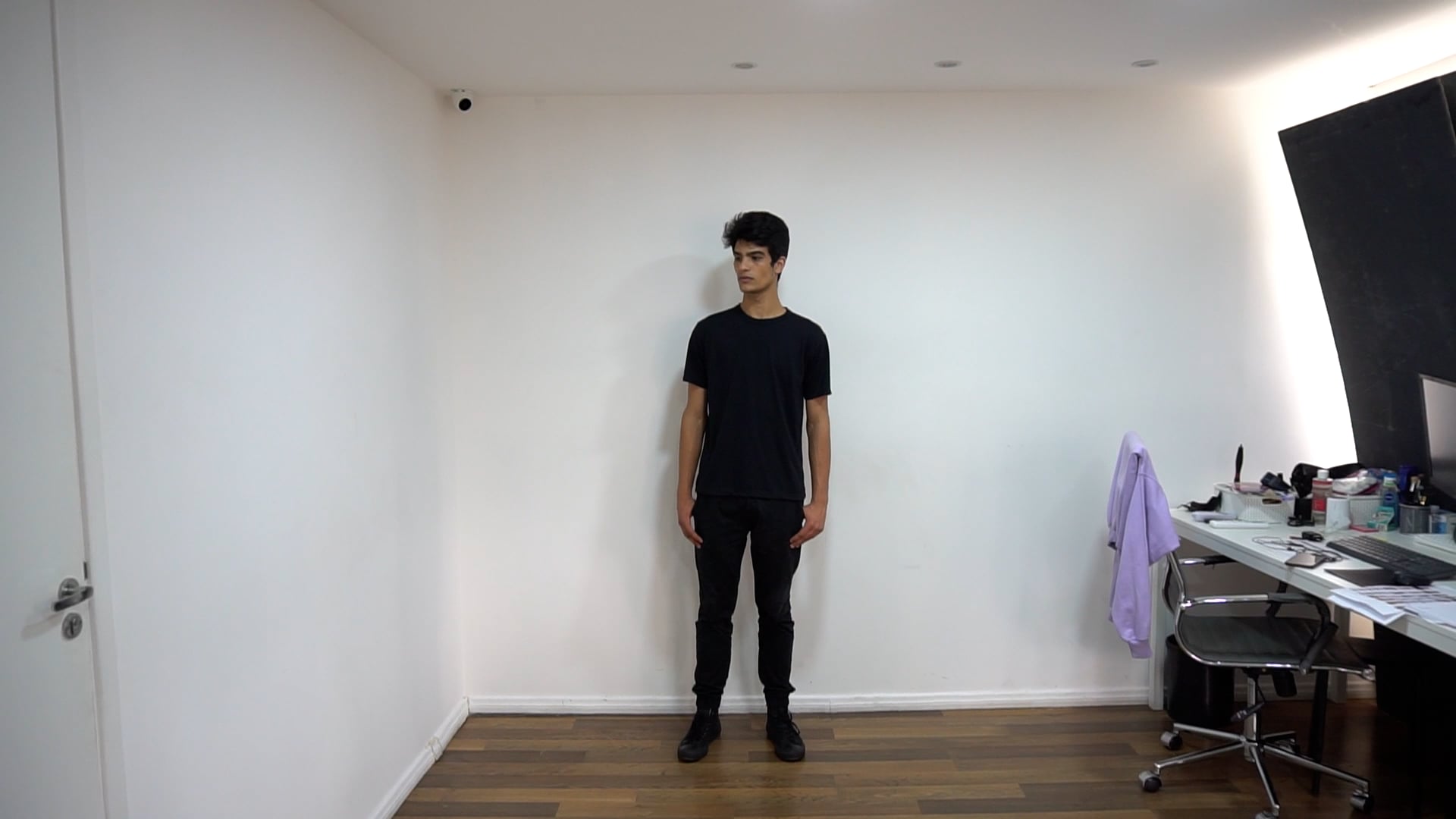 Victor Mazur - Poses.mp4 on Vimeo