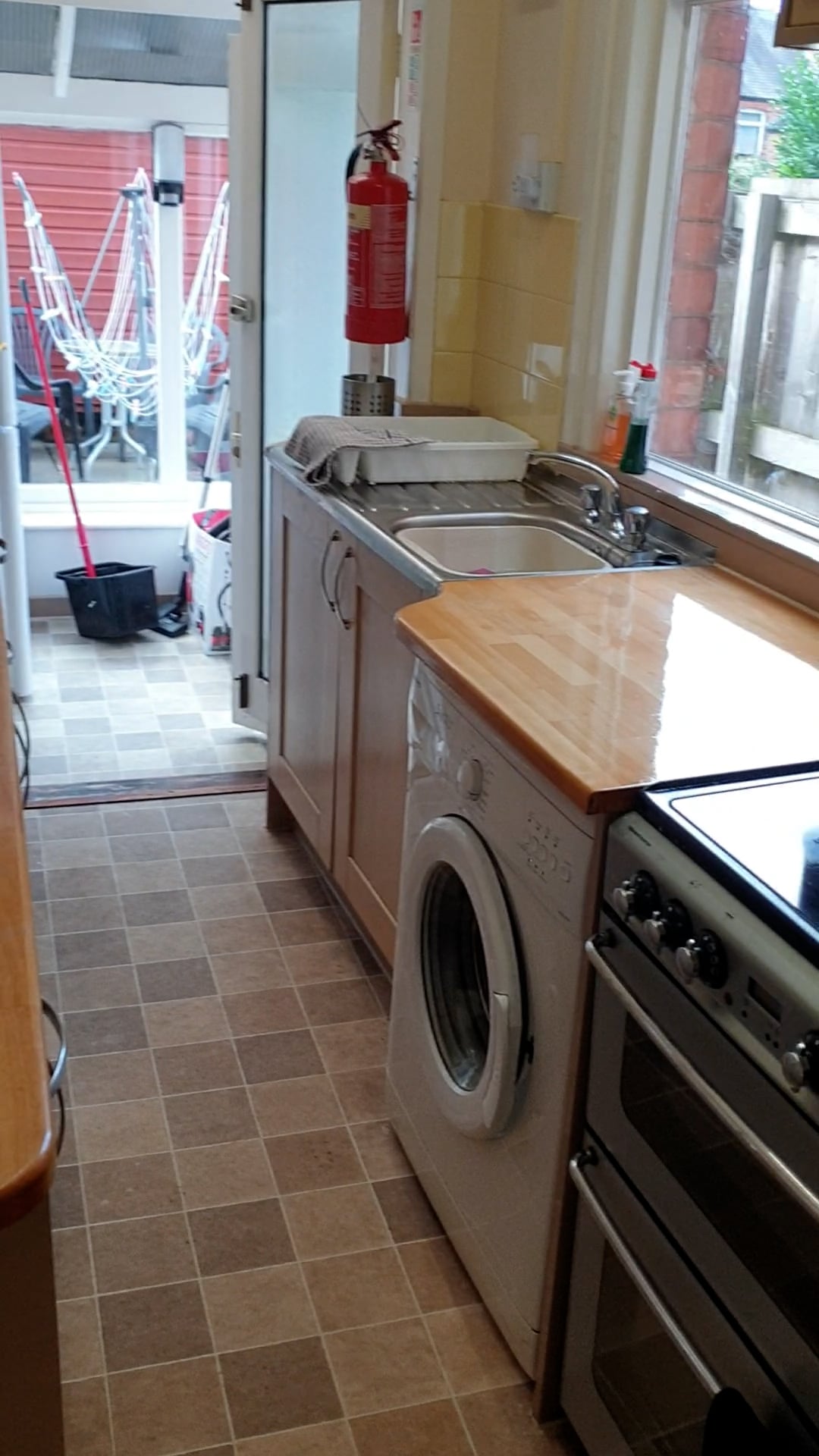 Kitchen on Vimeo