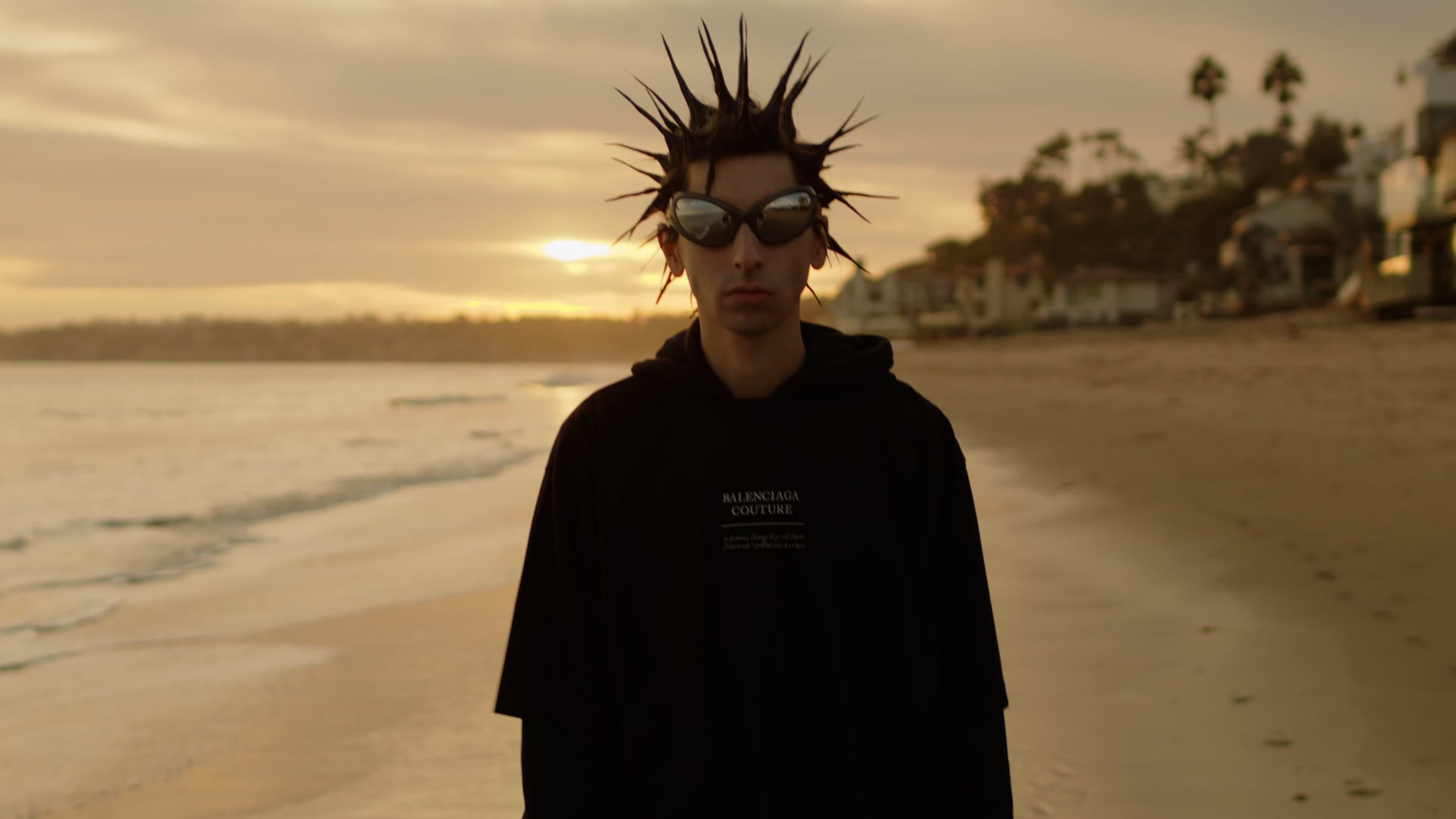 Burberry Erry for Balenciaga on Vimeo