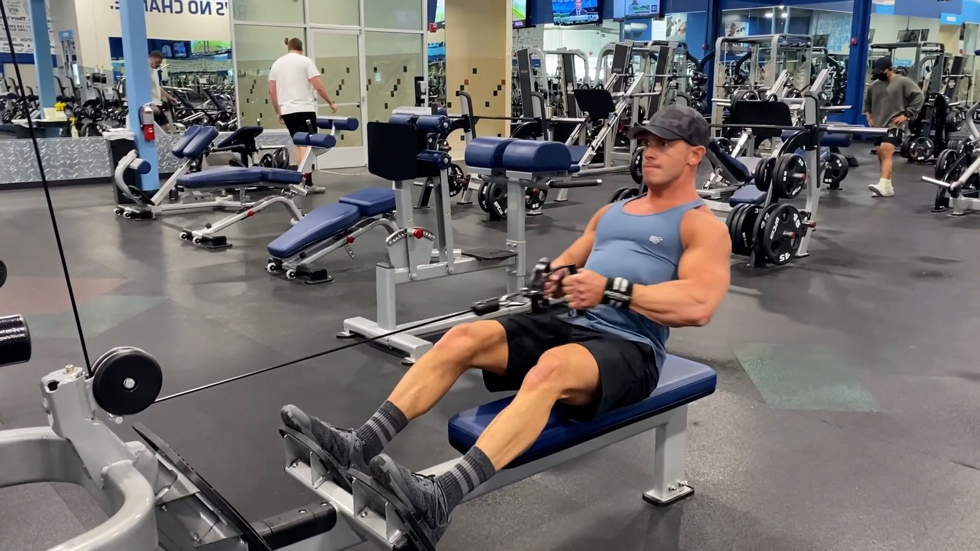 Close Grip Cable Rows on Vimeo