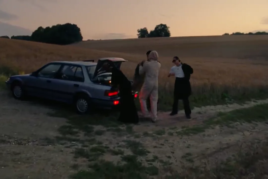 yt5s.com-Burberry Open Spaces Film.mp4