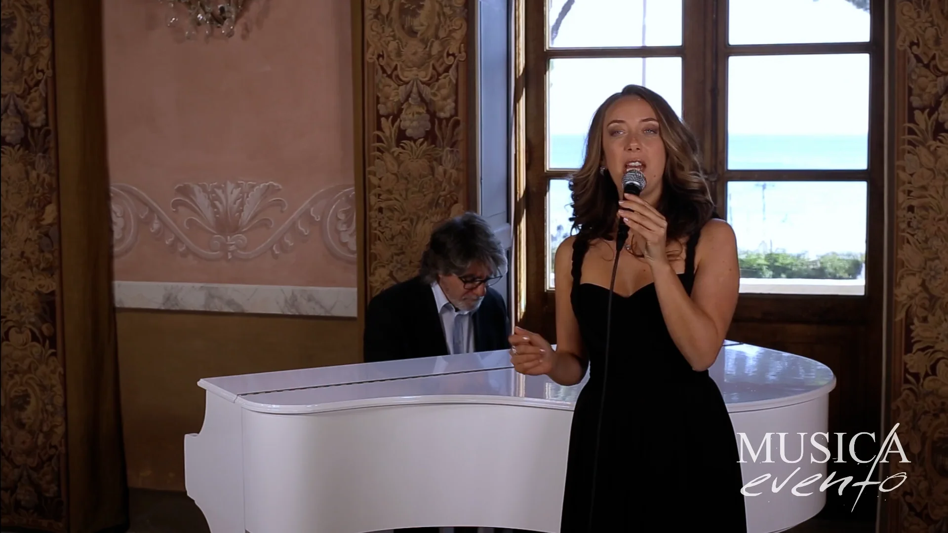 Female singer and pianist duo - Weddings in Italy on Vimeo