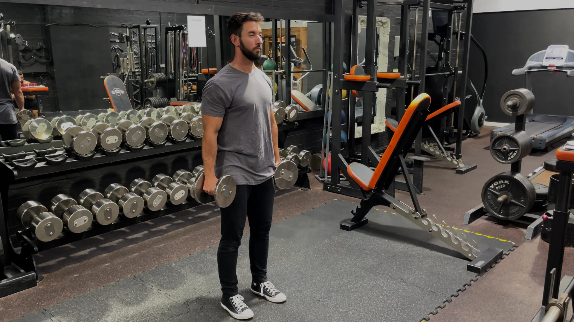 Dumbbell Lateral Raise Partials on Vimeo