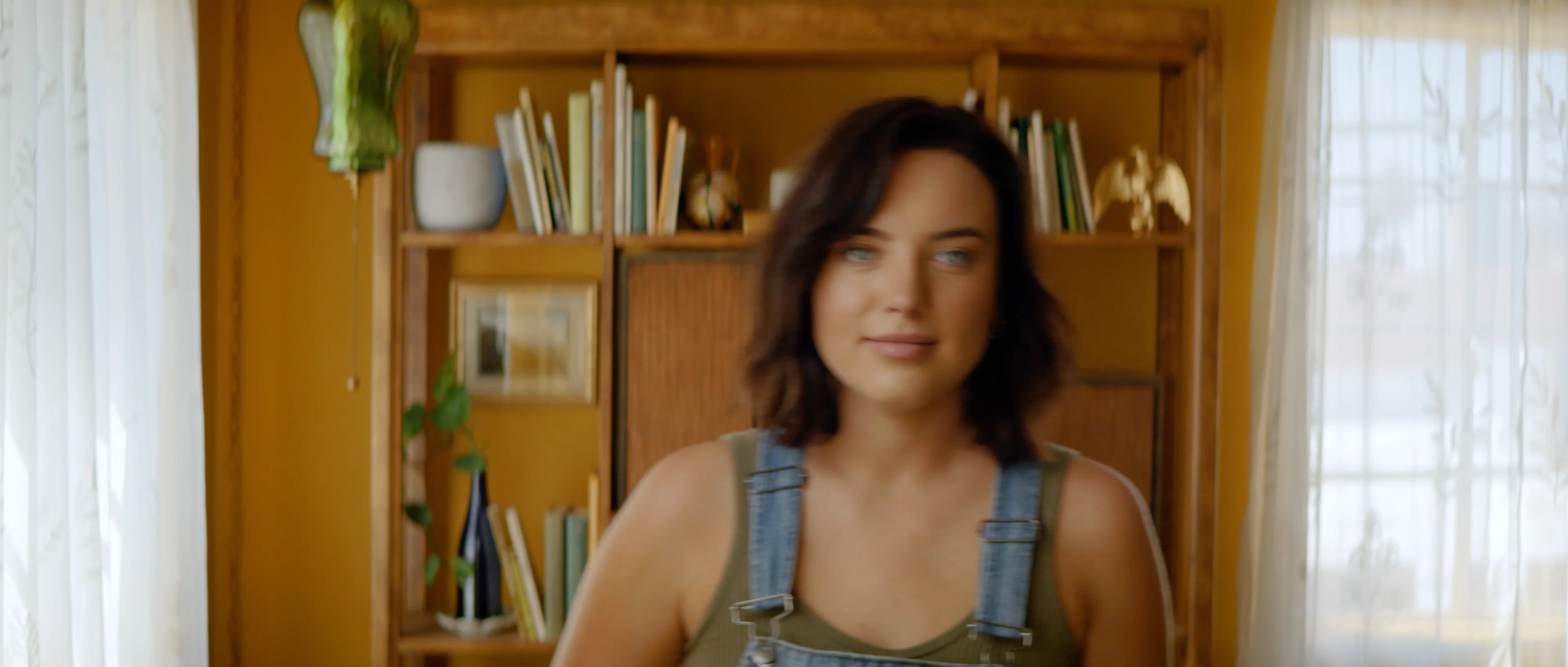 Amelia Mclean "IDKIYK" (Official Music Video).mp4 on Vimeo