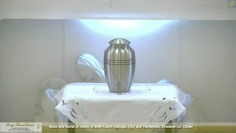 Mass and Burial of Ashes of Bree Lynch Chicago, USA and Tierlahood ...