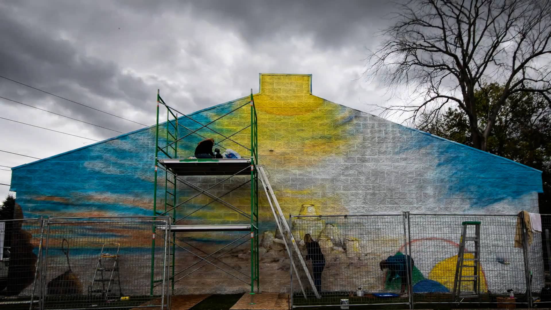 Painting the Mural at Wasaga Beach on Vimeo