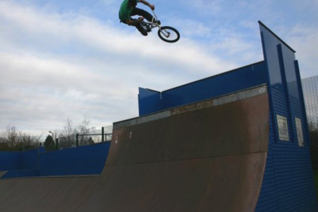 Jason Davies and Jason Lunn Faction 22" wheel BMX at Shrewsbury and ...