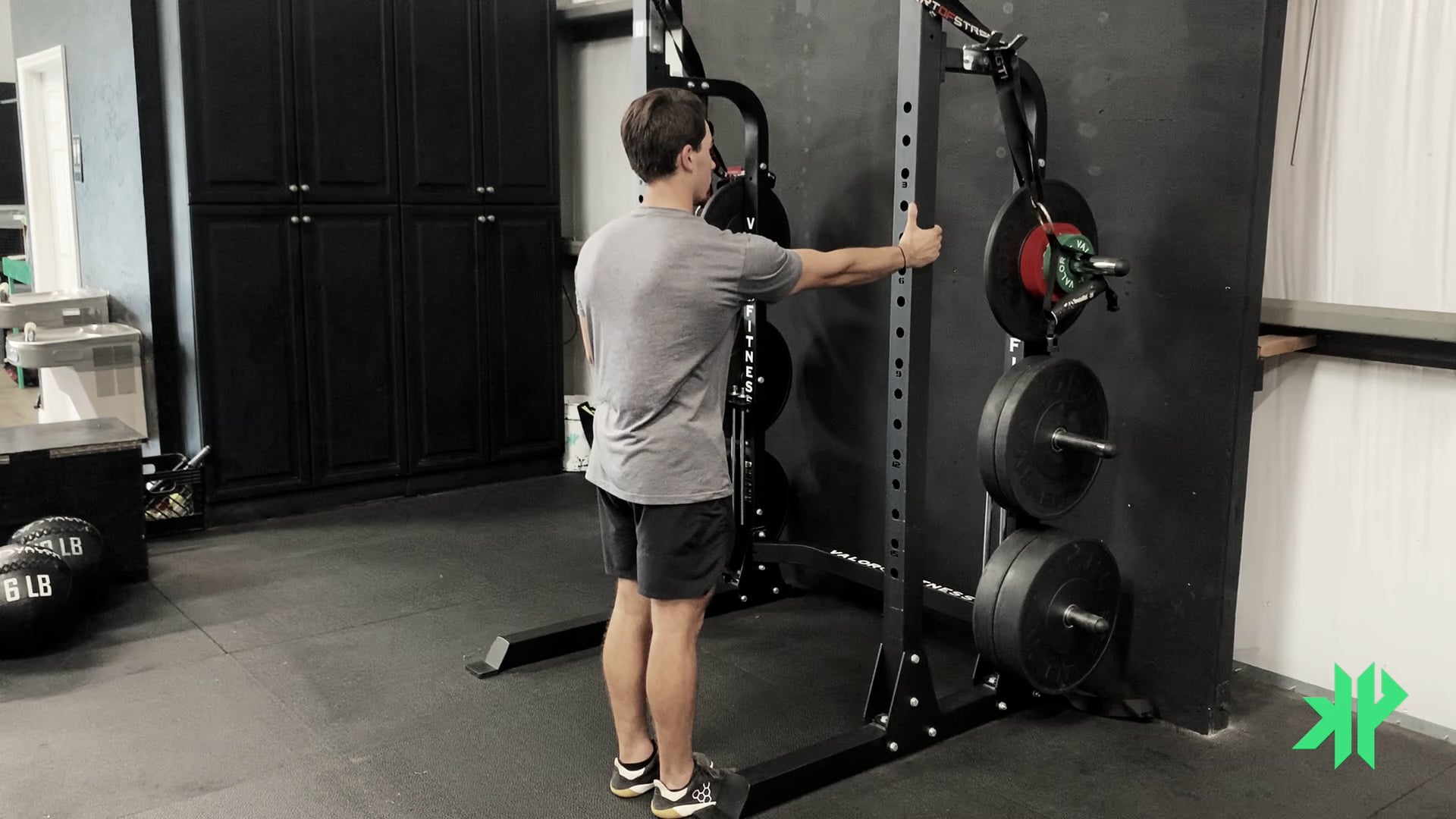 Posterior Capsule Stretch on Vimeo