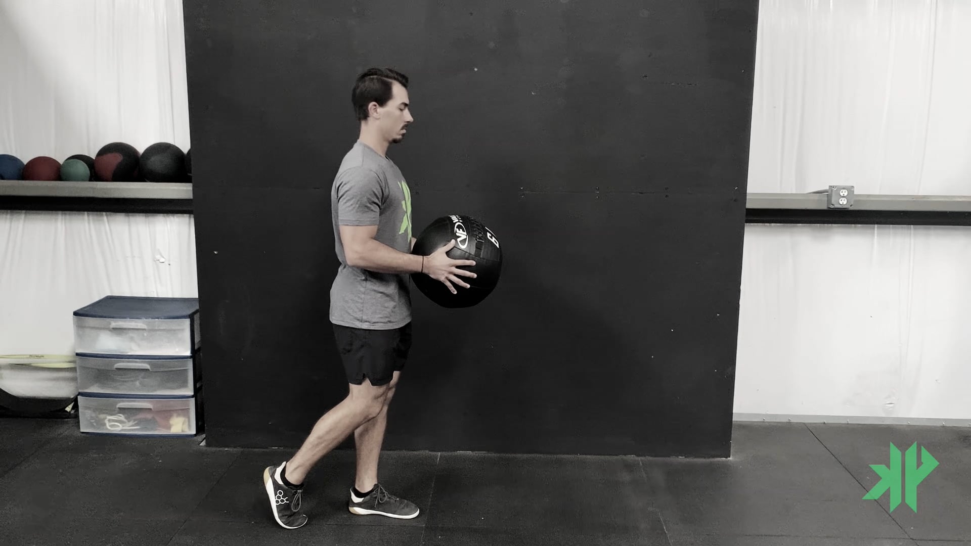 SL RDL + MB Rotation Toss on Vimeo