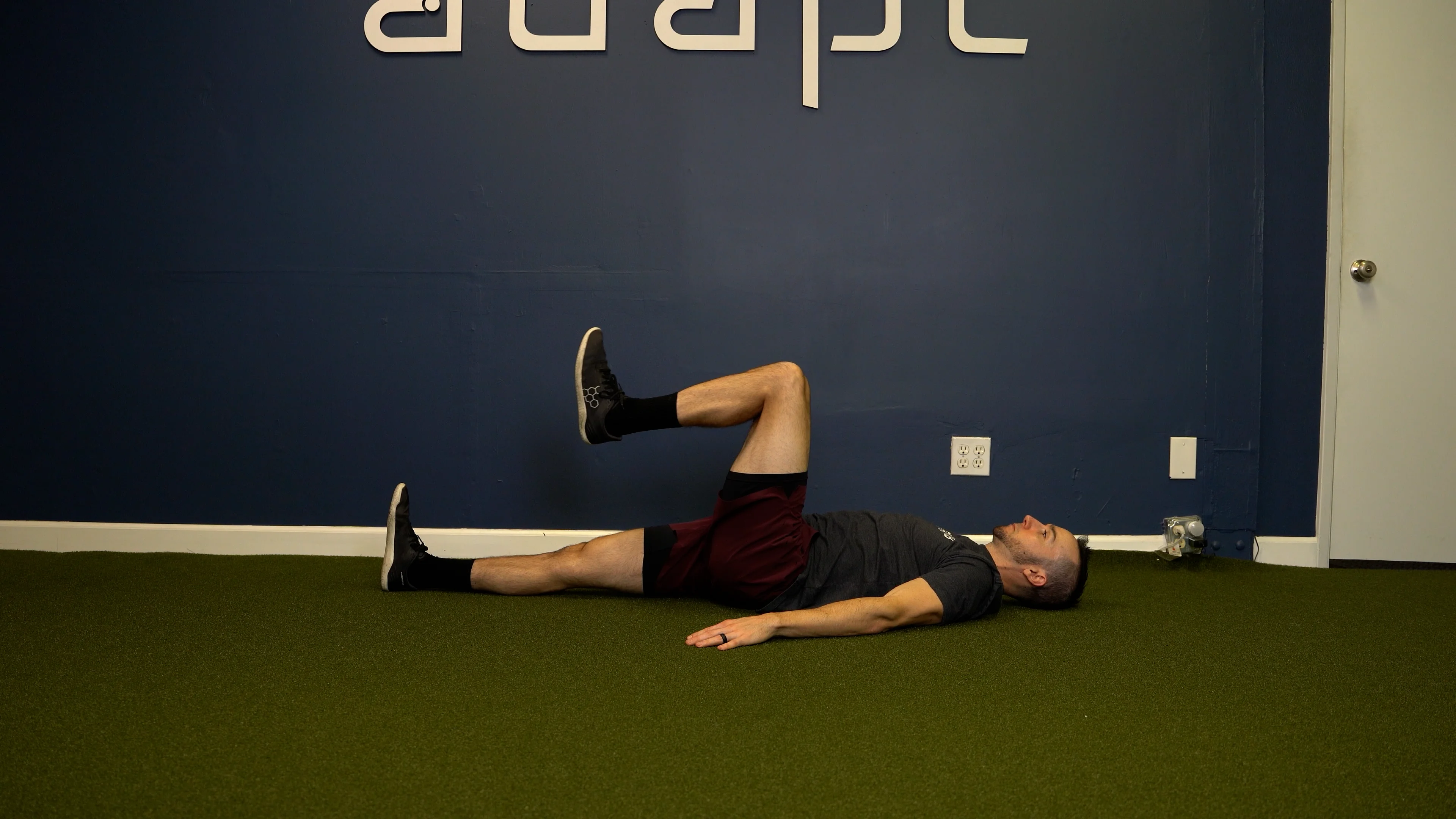 Supine Hip Flexion (Demo)