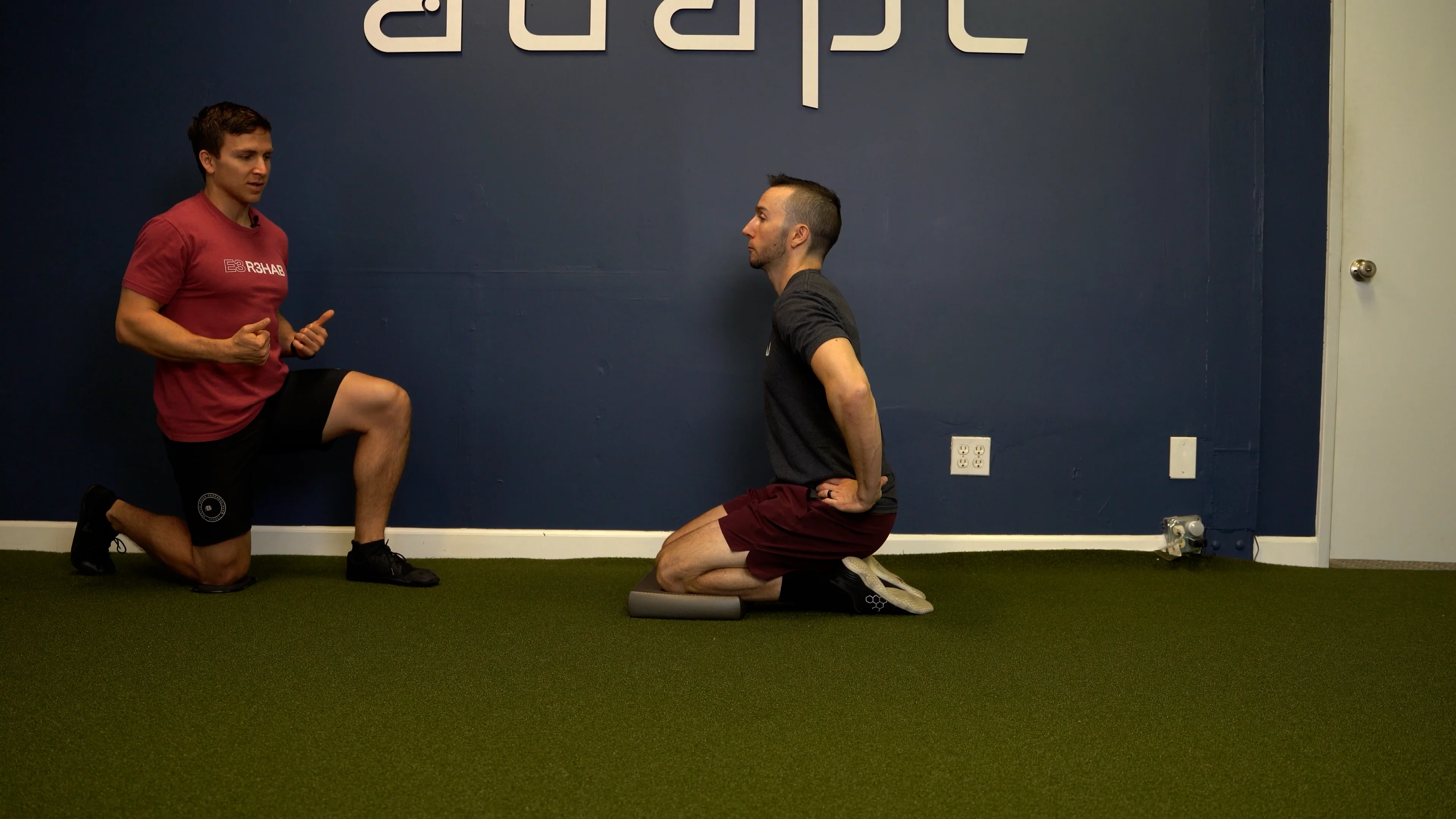 Tall Kneeling Rock Back - Hard (Tutorial)