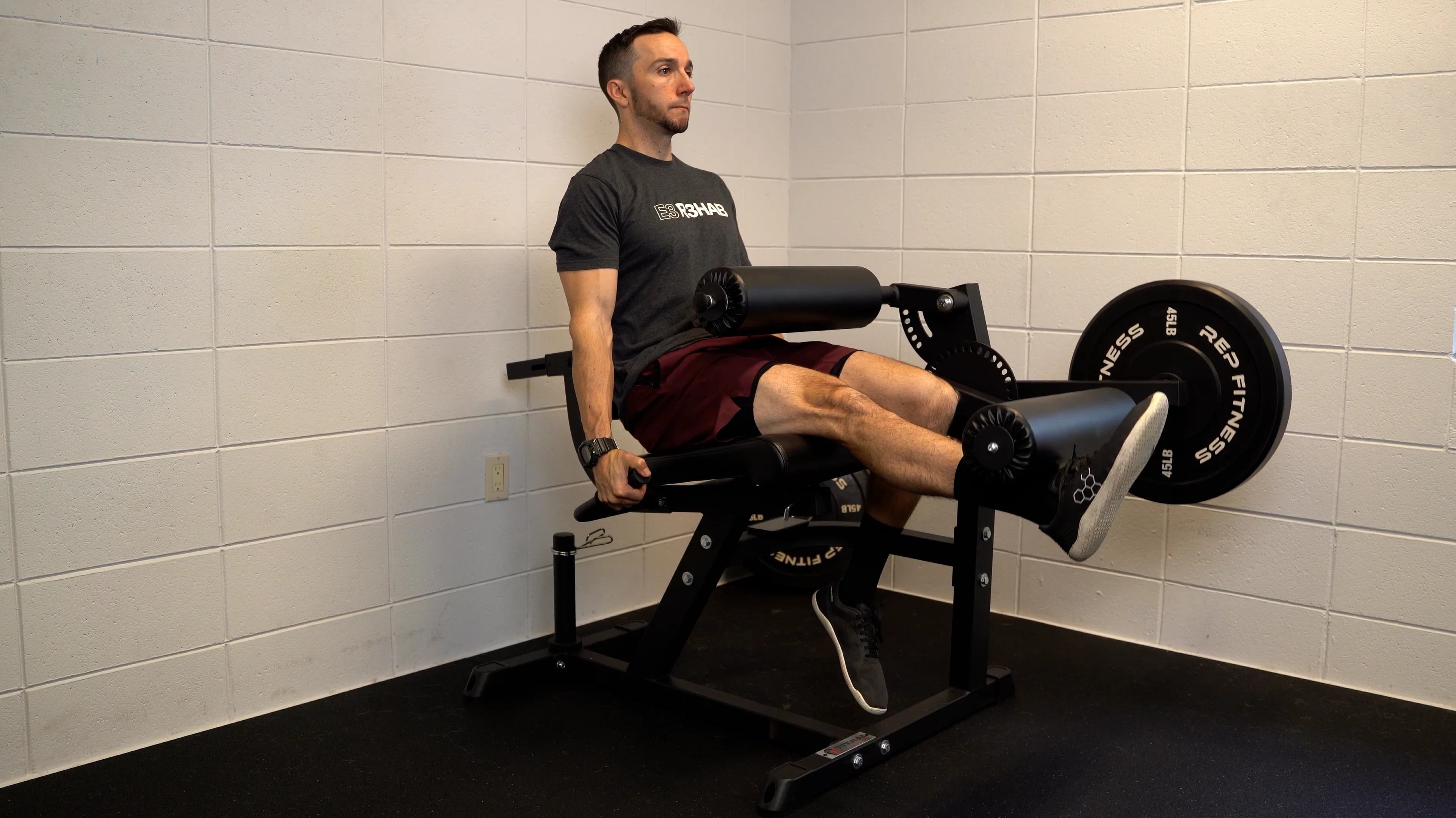 3. Single Leg Knee Extension (Demo)