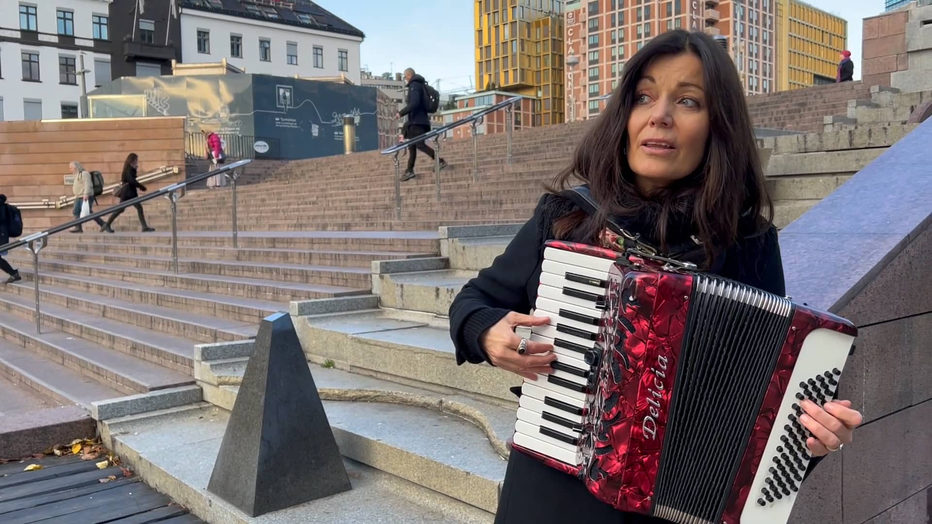 Solfrid Molland synger «Maria sang» on Vimeo