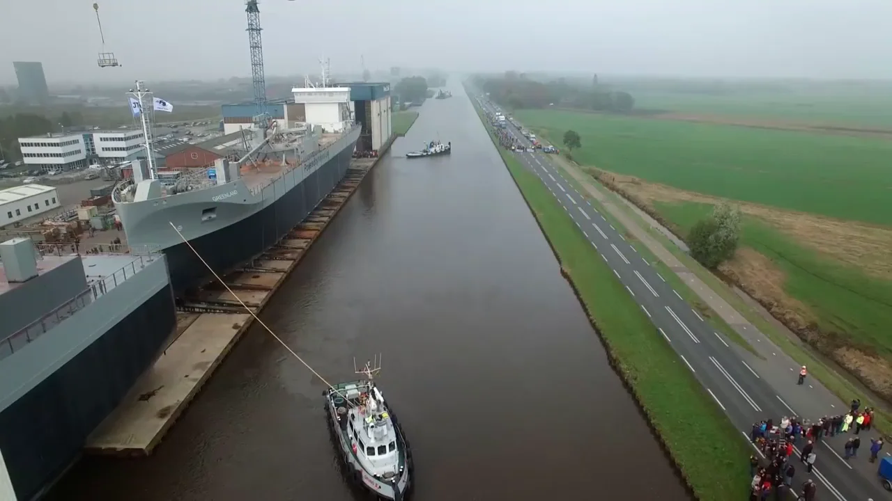 Ships cast overboard - scary part 03 on Vimeo