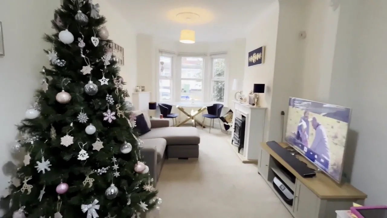 Highland Road, Aldershot, GU12 4SD on Vimeo