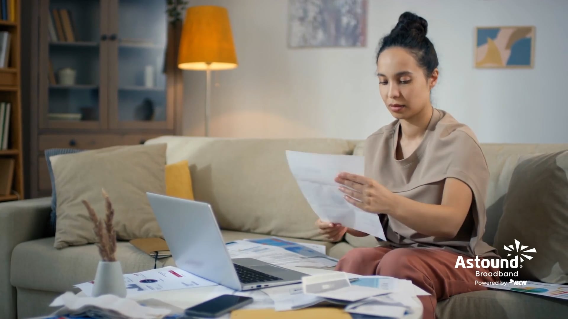 5986 Astound Paperless Billing - 5986 0033_TV30_Astound_RCN ...