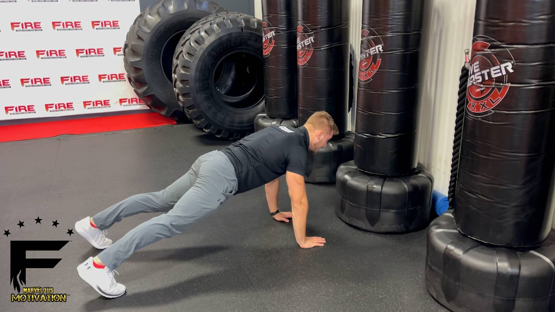 Renegade Plank Punch on Vimeo