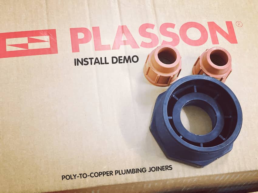 60 SECOND INSTALL: Poly-to-Copper plumbing fittings by PLASSON on Vimeo