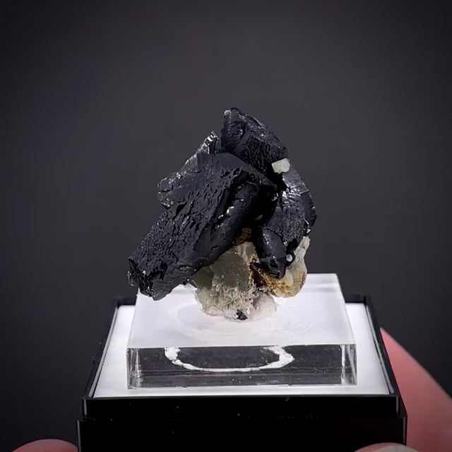 Babingtonite with Prehnite - UTR21-083 - Roncari Quarry - USA Mineral ...