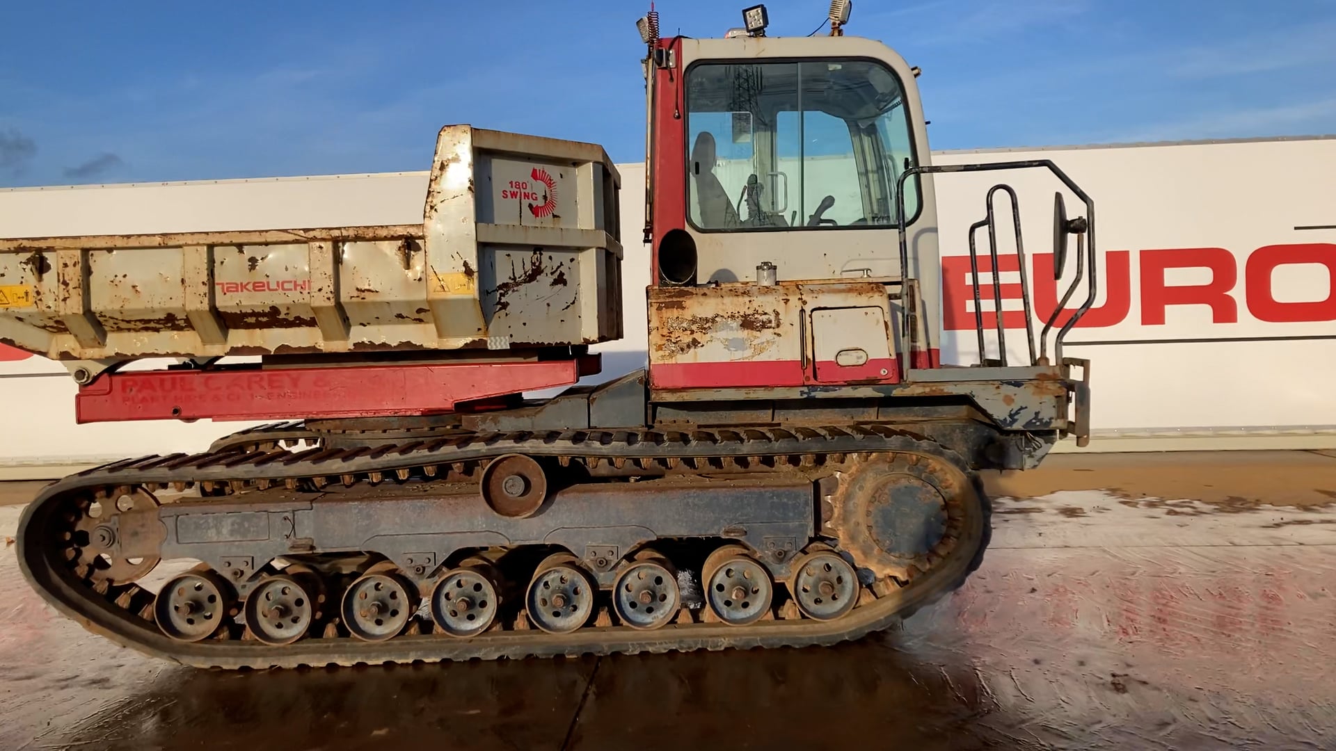 Takeuchi TCR50 Tracked Swivel Skip Dumper - Leeds January 22 on Vimeo