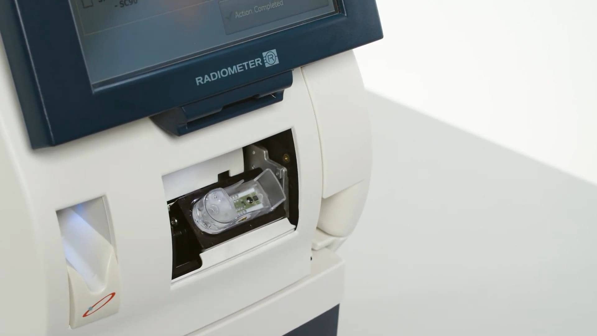 Radiometer ABL90 FLEX - Replacing Sensor Cassette on Vimeo