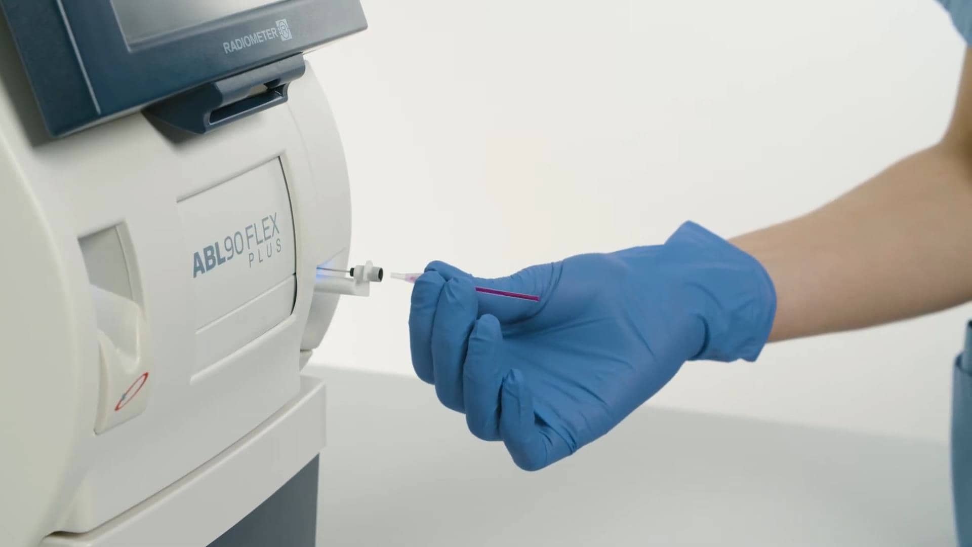 Radiometer ABL90 FLEX - Sampling with a Capillary Tube on Vimeo