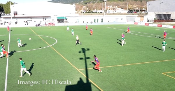 Henry Gilham i Armando Díaz enlairen a l'Escala a la primera posició ...