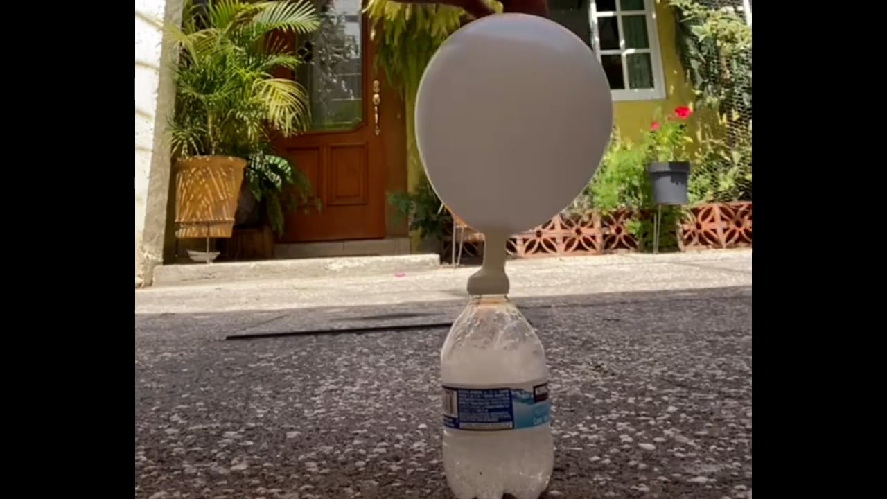 5L 2, Balloon inflated by itself on Vimeo