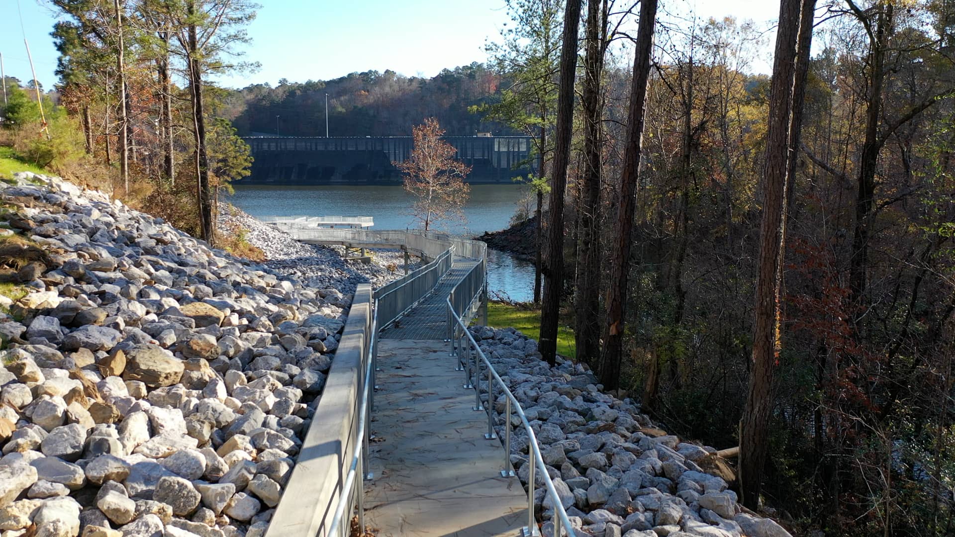 Drone gives look at new Holt Tailrace Fishing Pier in Alabama on Vimeo