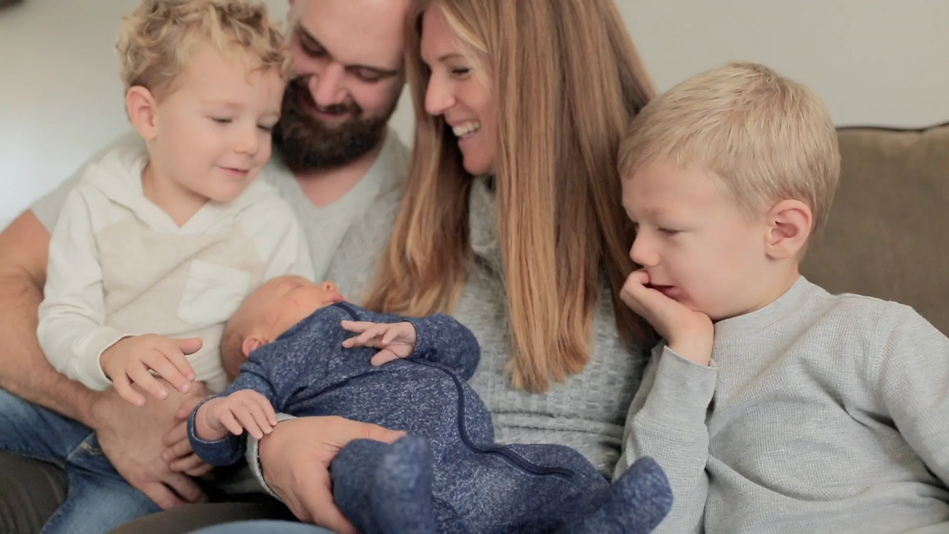 simon cade | newborn on Vimeo