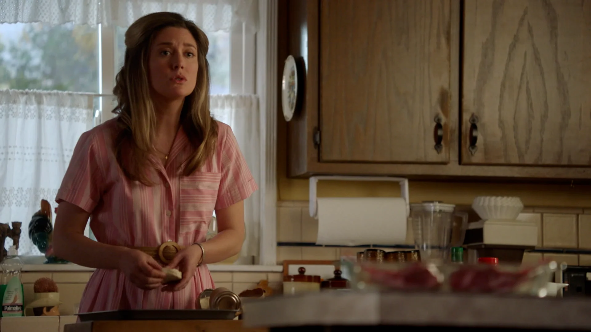 Young Sheldon Tornado Warning - A Mother, a Child, and a Blue Man's ...