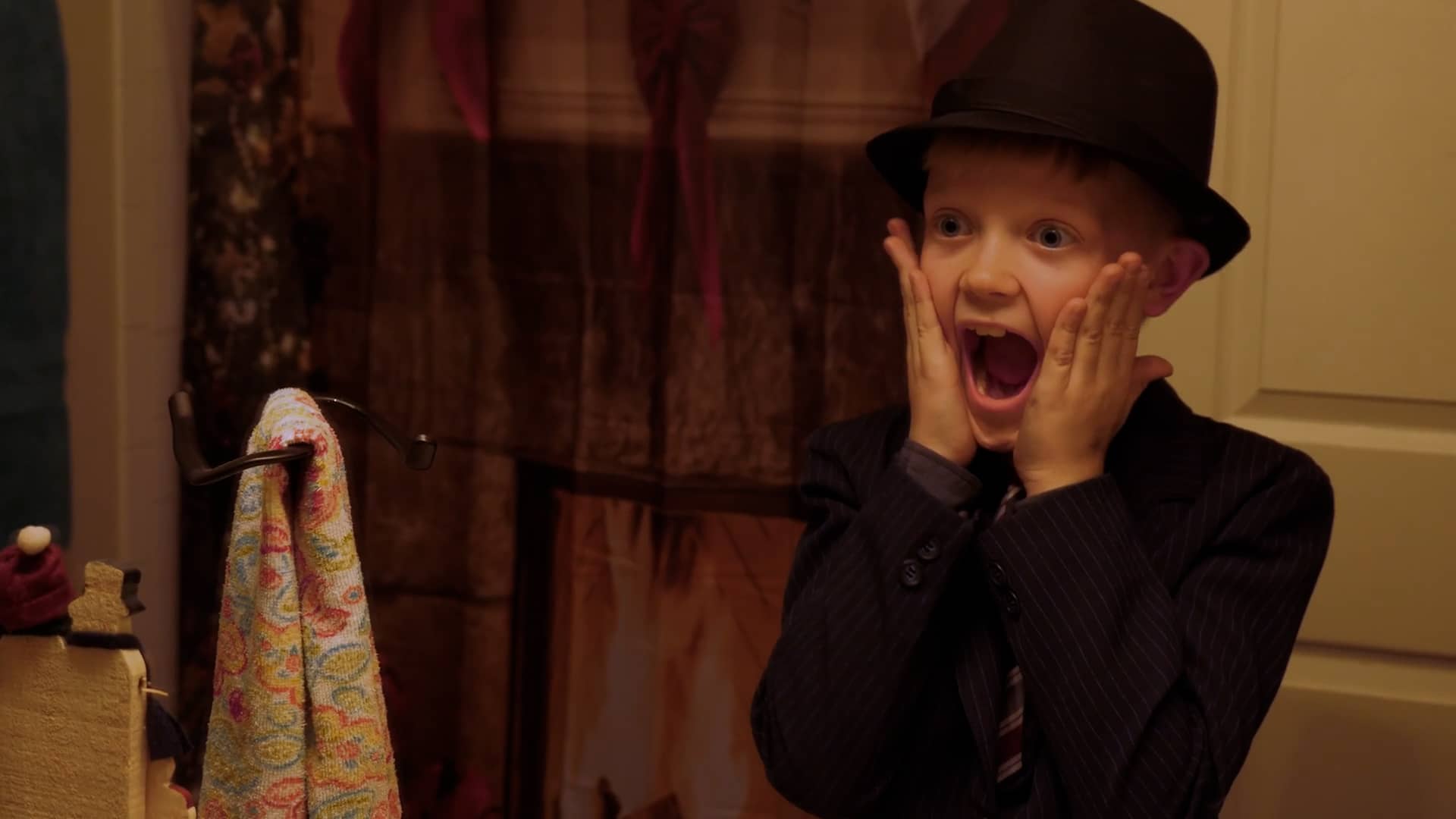 Home Alone - Christmas Eve Invite on Vimeo
