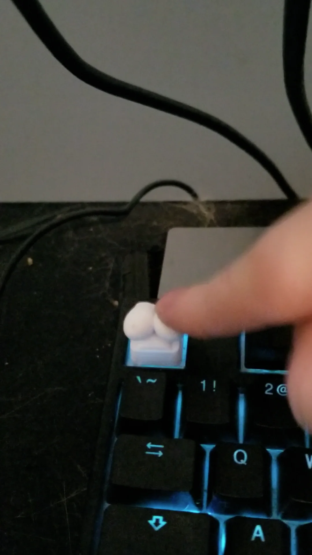 boob keycap.mp4 on Vimeo