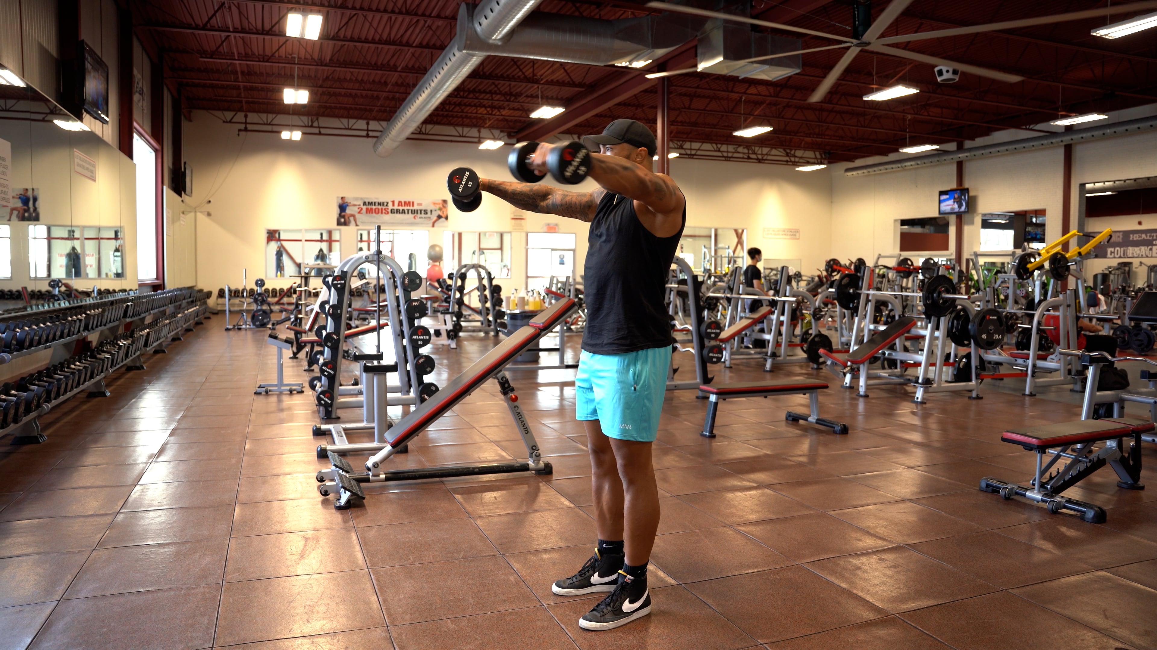 Lateral Raise from behind to front hold + Press on Vimeo