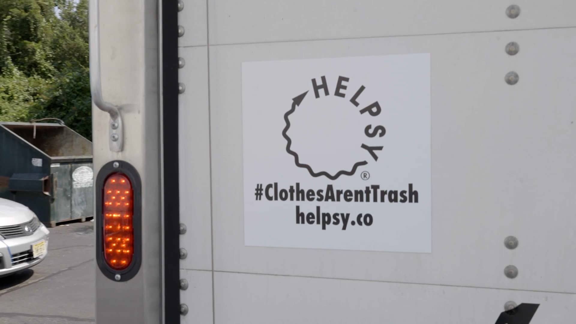 Helpsy - Clothes Aren't Trash on Vimeo