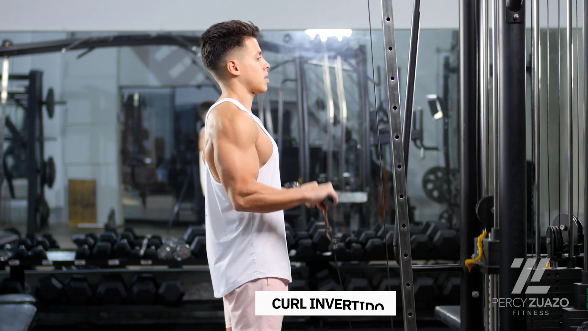 Curl Invertido (Polea) on Vimeo