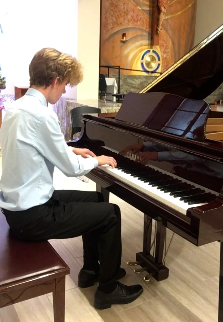 Tarantella in A minor by Albert Pieczonka on Vimeo