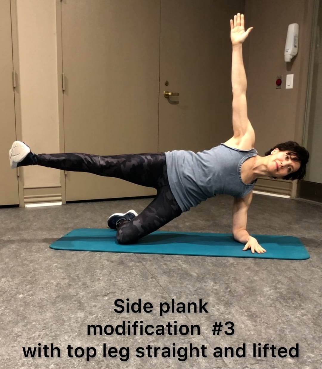 Side plank modification #3 with top leg straight and lifted on Vimeo