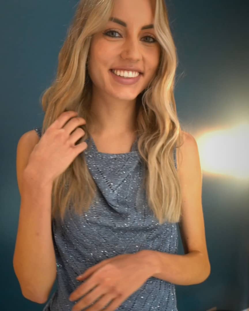 Paillettes - AW 2021-22 Fashion models on Vimeo