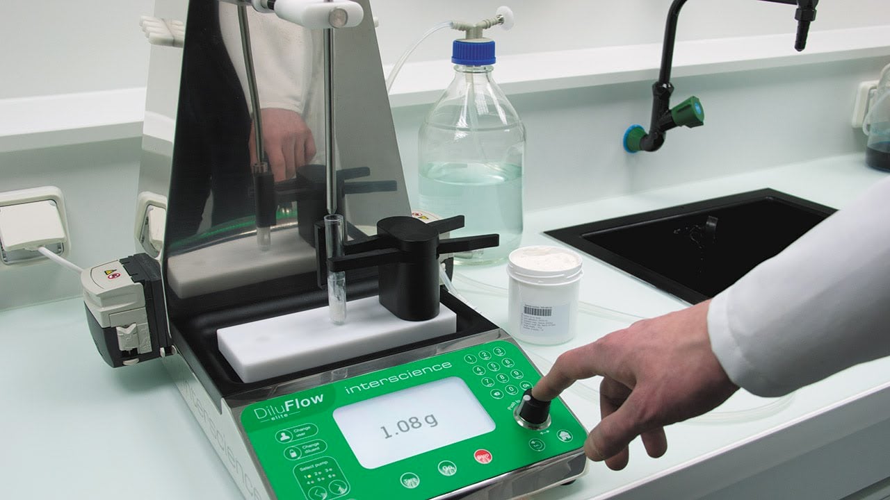 DiluFlow Elite 1kg - Gravimetric dilutor: Cosmetic Pack on Vimeo