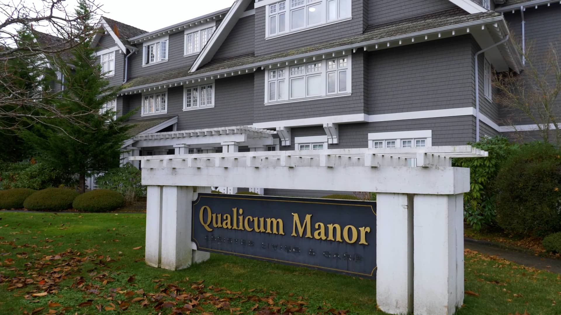 Qualicum Manor on Vimeo