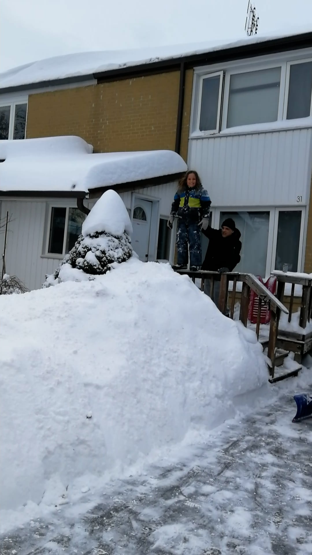 Milo: Snow day on Vimeo